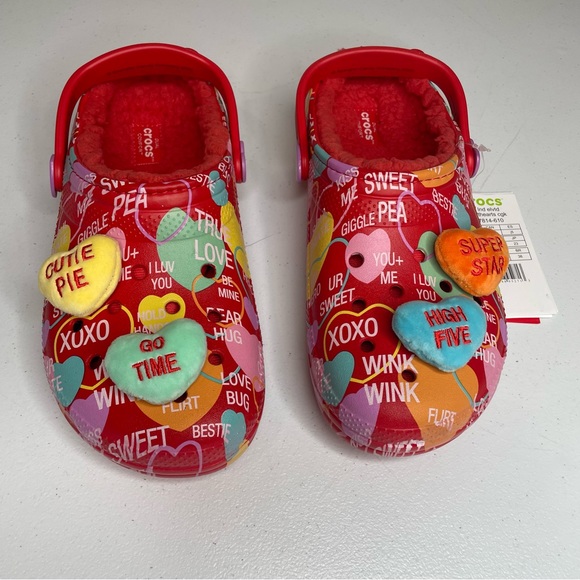 CROCS | Shoes | Crocs Limited Edition Sweethearts Elevated Classic Szw7 ...